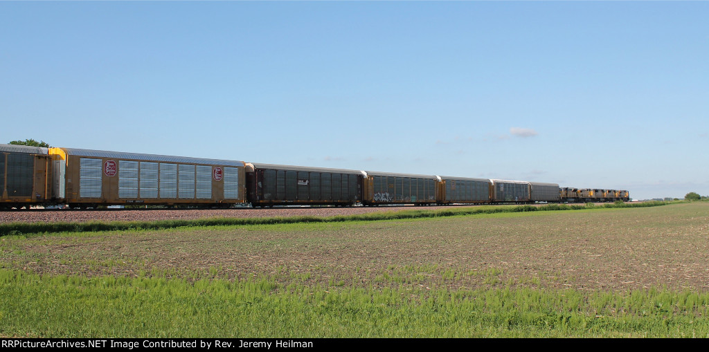 UP 7858 & others (4)